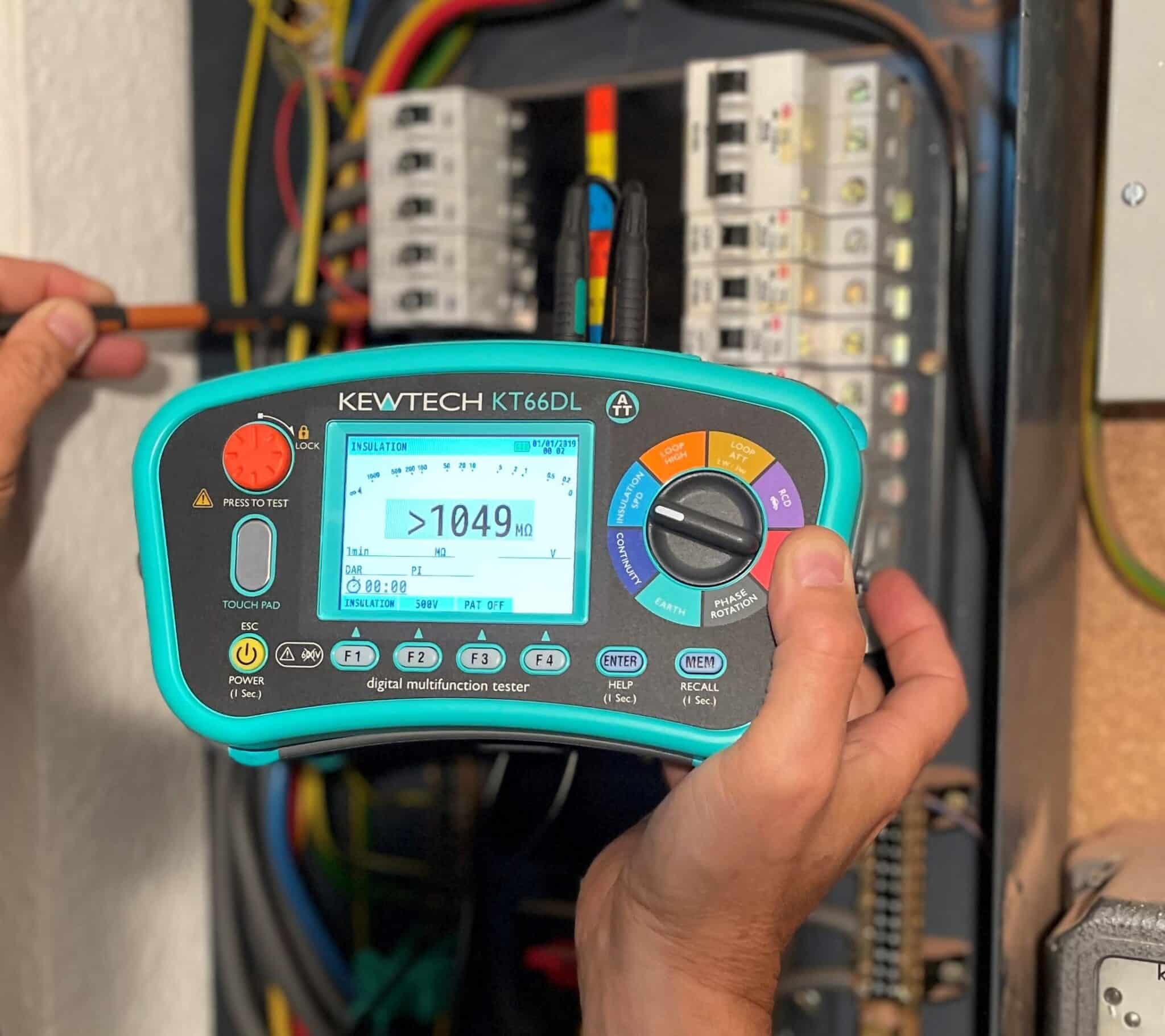 18TH EDITION AMENDMENT 2 CHANGES TO INSULATION RESISTANCE TESTING - Kewtech 18TH EDITION AMENDMENT 2 CHANGES TO INSULATION RESISTANCE TESTING - Kewtech